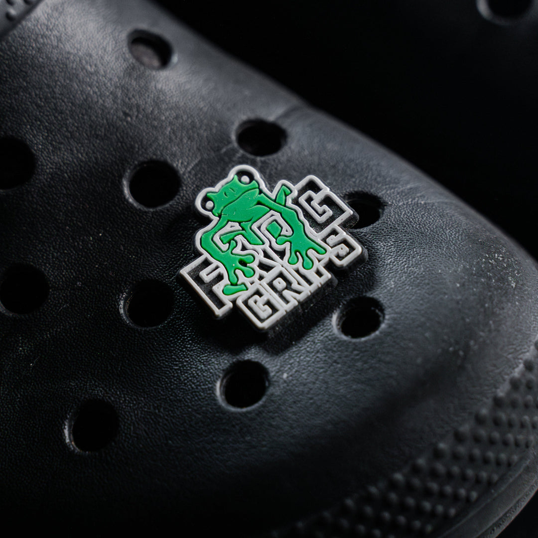 Clog Charms – Frog Grips